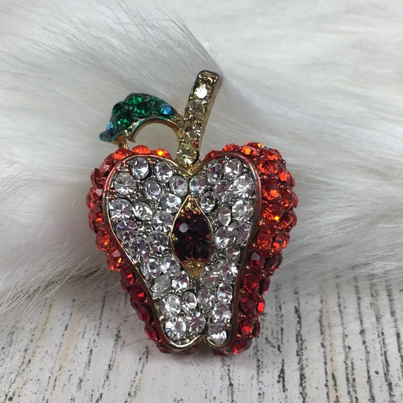 Vintage | Jewelry | Vintage Crystal Apple Brooch | Poshmark